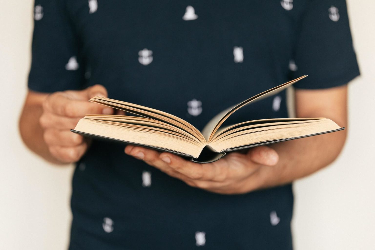13 Gründe: Warum Lesen wichtig ist - Erfolgsquelle